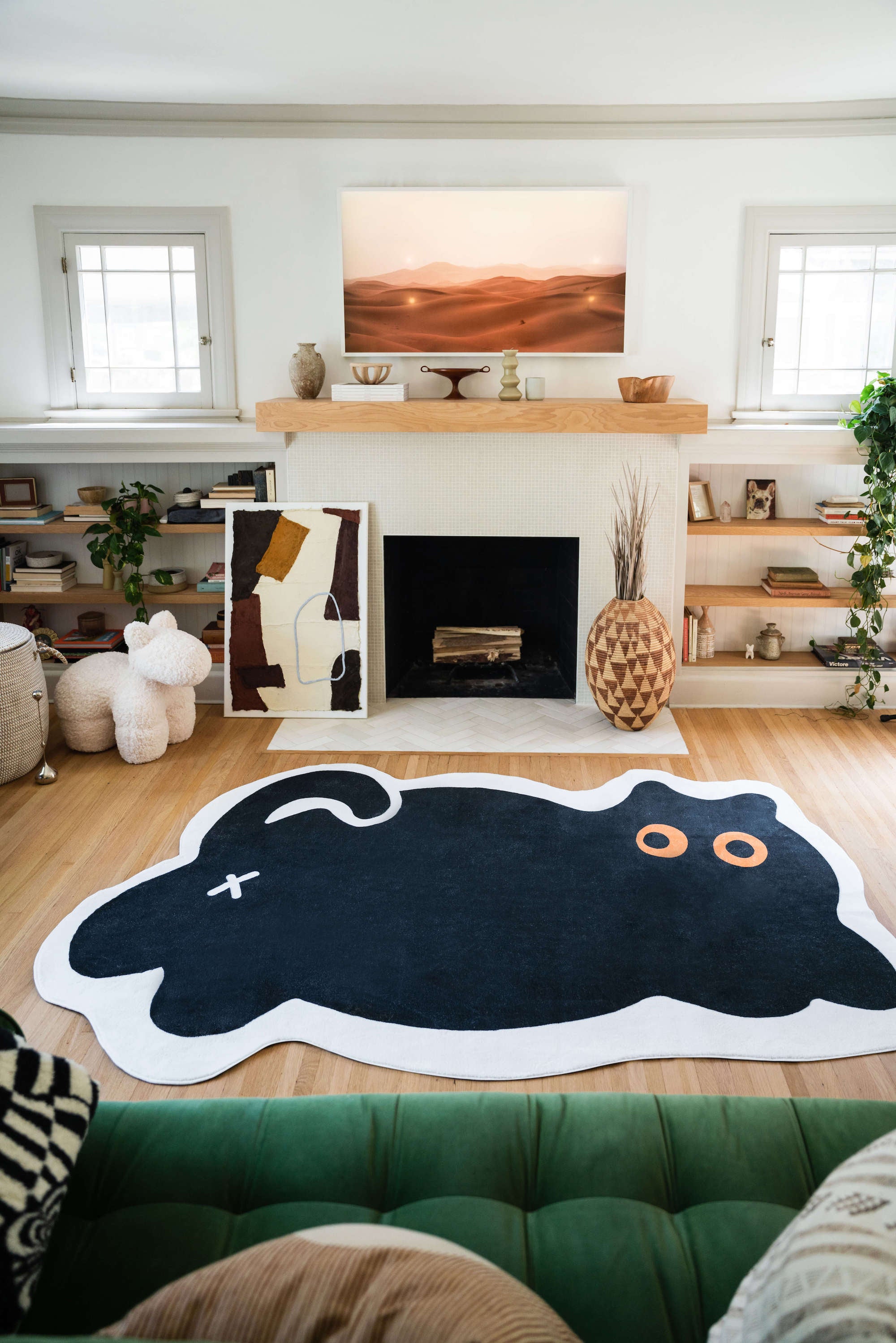 Irregular-Shaped Rugs: 2024’s Trend in Home Decor – Lany Space